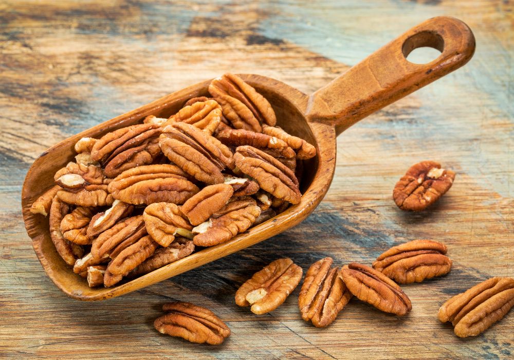 Pecan vs Walnut: A Comprehensive Comparison. Health Benefits of ...